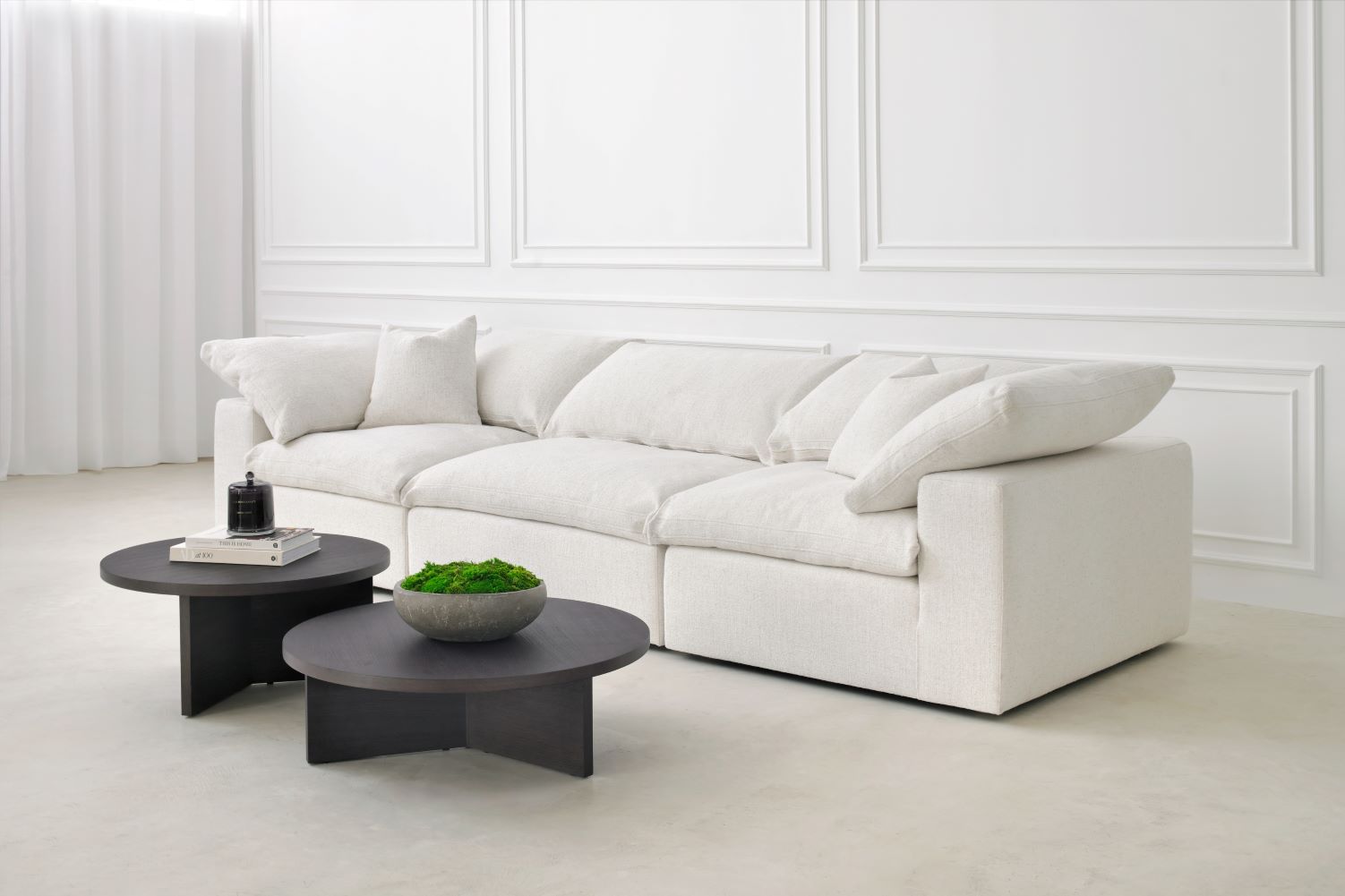 Luxury Sofa Set Online in Dubai | Extra Large Modern Sofas Collection ...